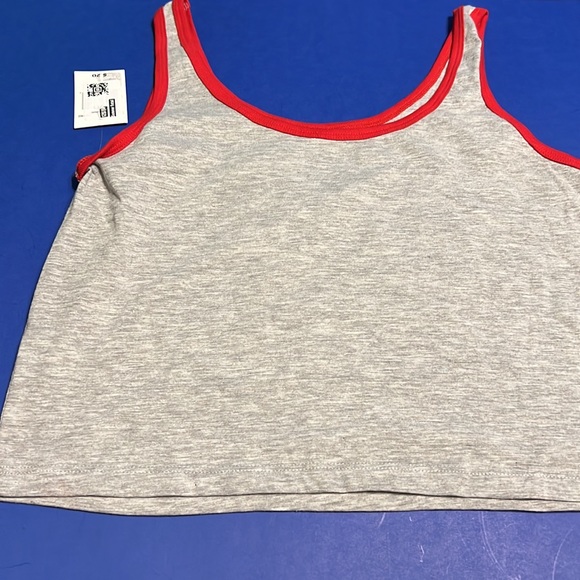 Betty Boop | Tops | New Betty Boop Hearts Cropped Tank Top Sleeveless T ...